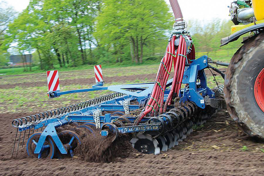 Scheibenegge zur Gülleeinarbeitung - Pfluglos